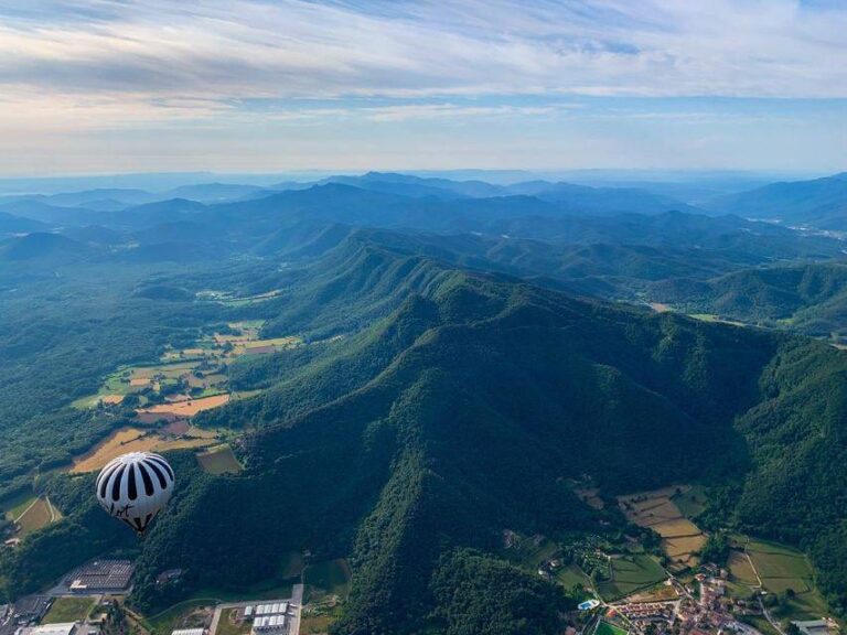 Qué ver y hacer en La Garrotxa: volcanes, pueblos y naturaleza