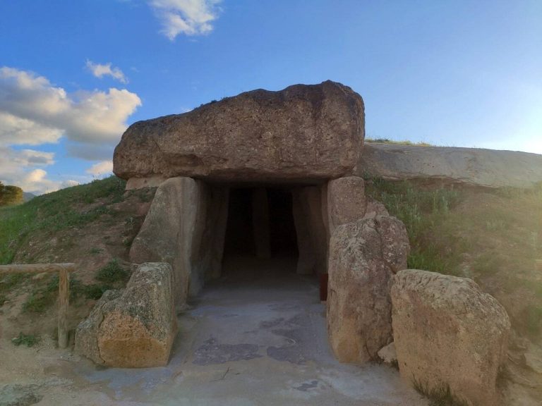 Cómo visitar los Dólmenes de Antequera